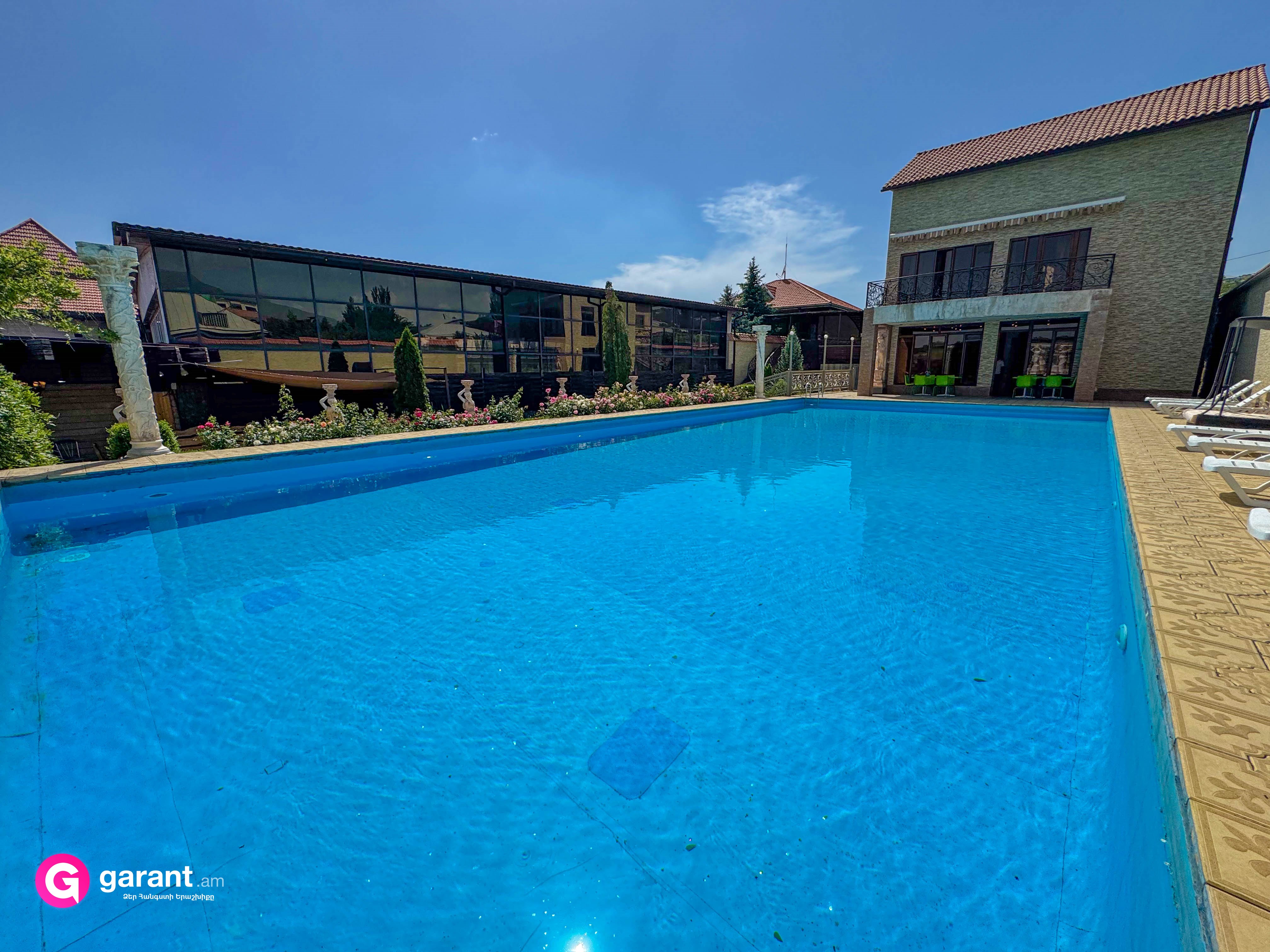 MegaPool Ashtarak - Pool and Garden. Քառակուսի 750 ք.մ. Посуточная ...