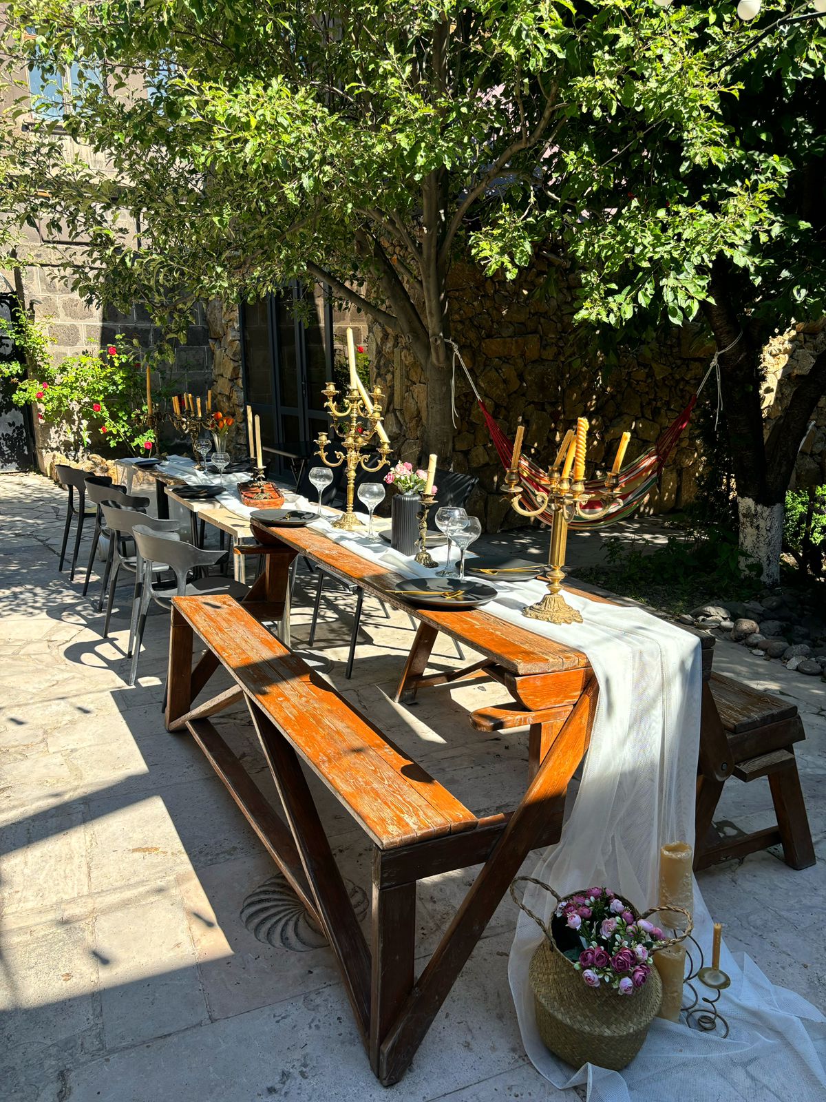Gyumrvatoon Guest House. Քառակուսի 450 ք.մ. Посуточная аренда. Վիլլաներ ...