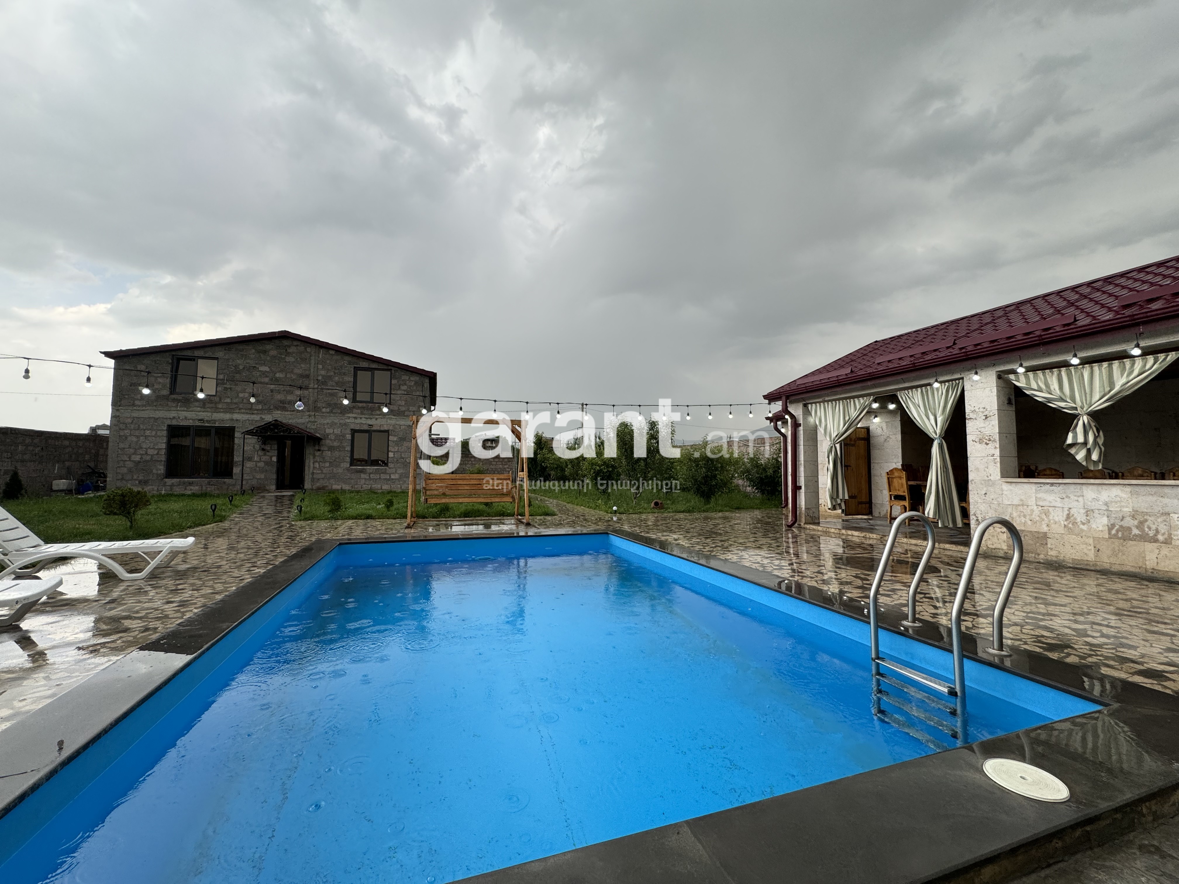 Dreamy Resort Ptghni - Pool and Garden. Square 200 sq.m. Посуточная ...